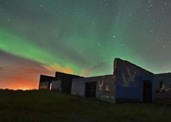 4 Reasons Fall in Iceland is the Best Time - Trailing Away